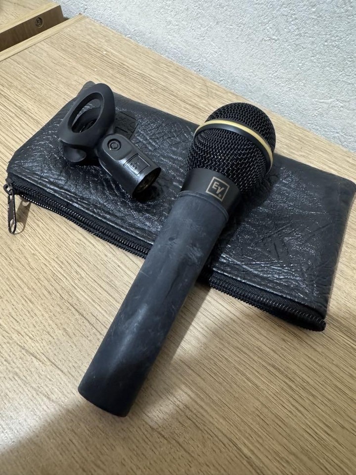 Electro-Voice N/D767A Dynamic Microphone Lead Vocal Mic Black ...