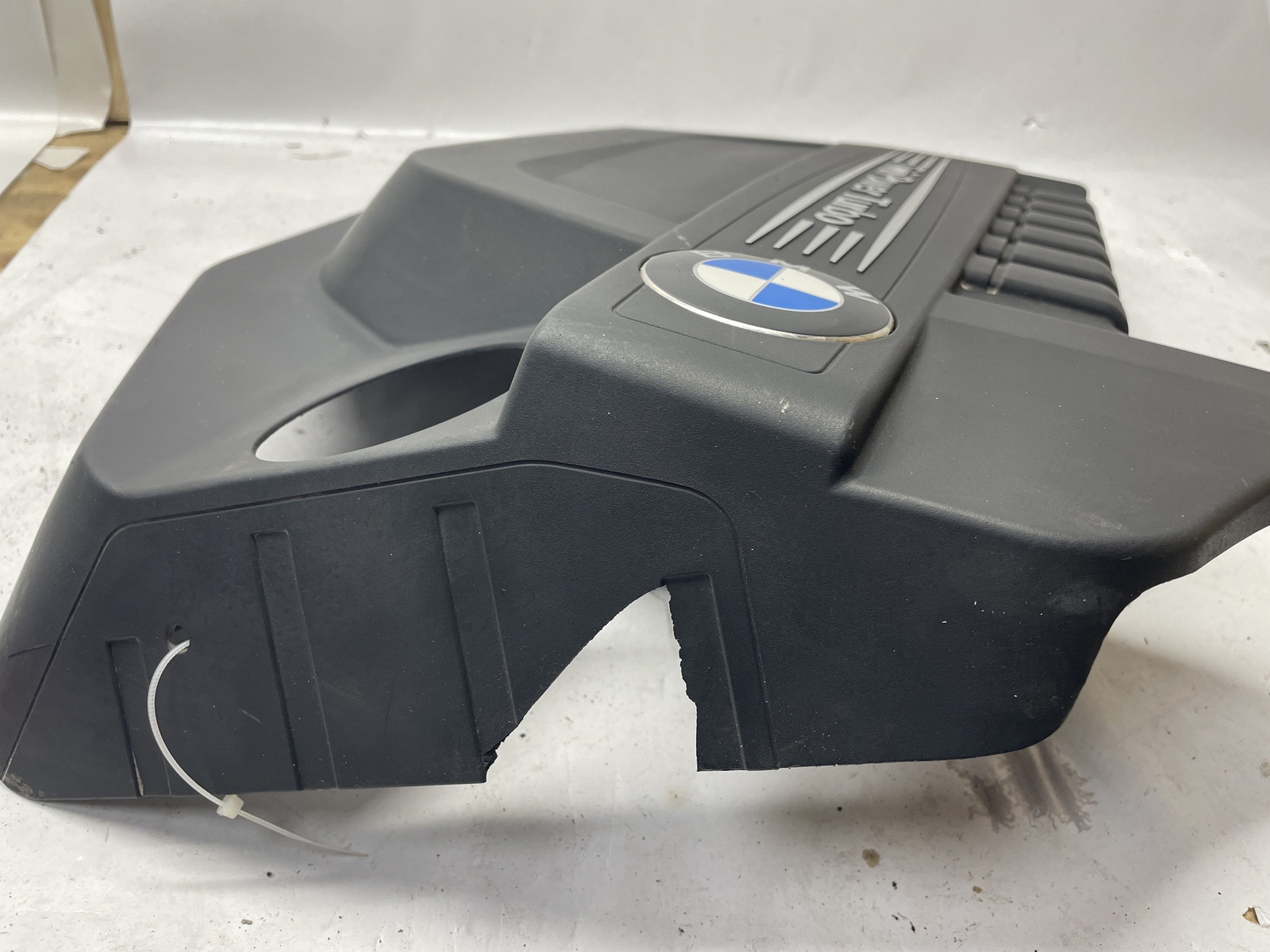 2013 BMW 5 F10 535 i xDrive Engine cover Trim 7607447 3.00 Petrol 225kw ...