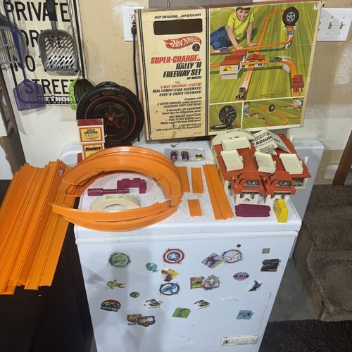 Vintage 1969 Hot Wheels Super Charger Rally N Freeway Track Box 2 ...