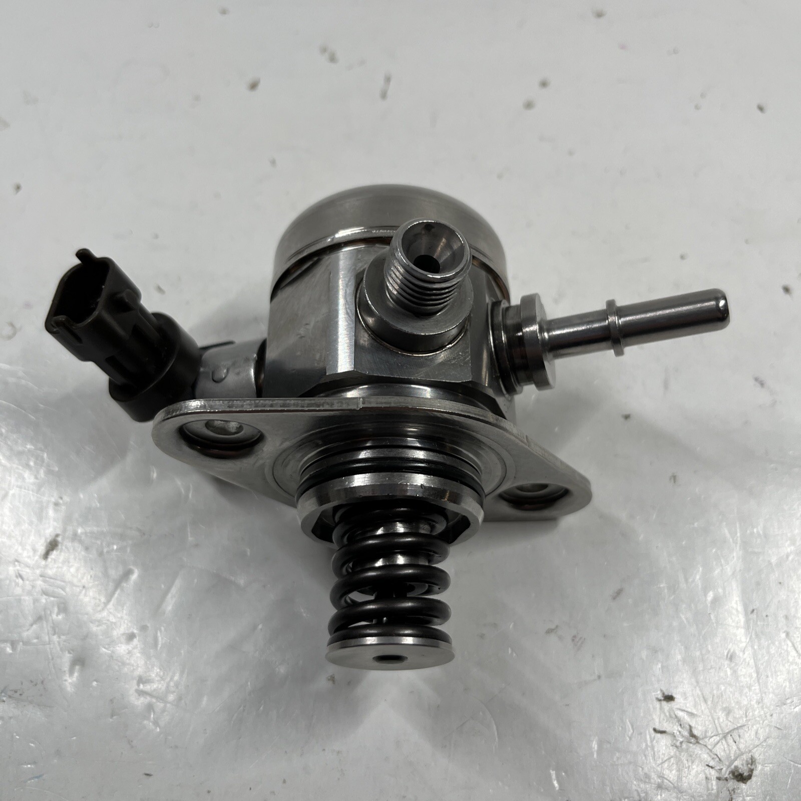 New Direct Injection High Pressure Fuel Pump Hyundai & Kia Veloster ...