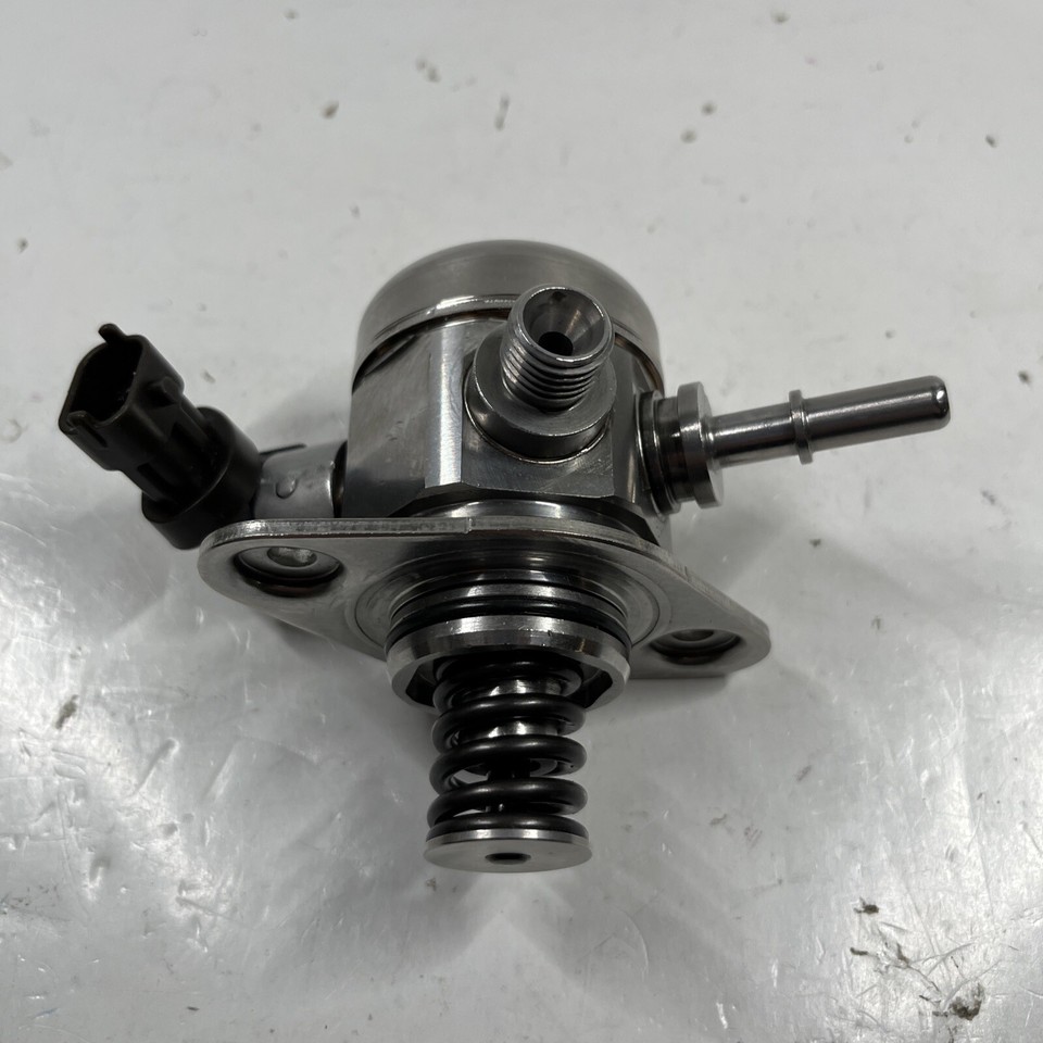 New Direct Injection High Pressure Fuel Pump Hyundai & Kia Veloster 35320-2B220 | eBay