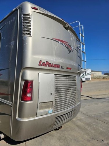 07 Monaco La Palma RV USED Rear Bumper Cap Cover w Engine Grille Door ...