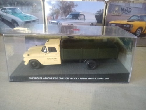 CHEVROLET APACHE C30 ONE TON TRUCK James Bond Collection #126 RUSSIA ...