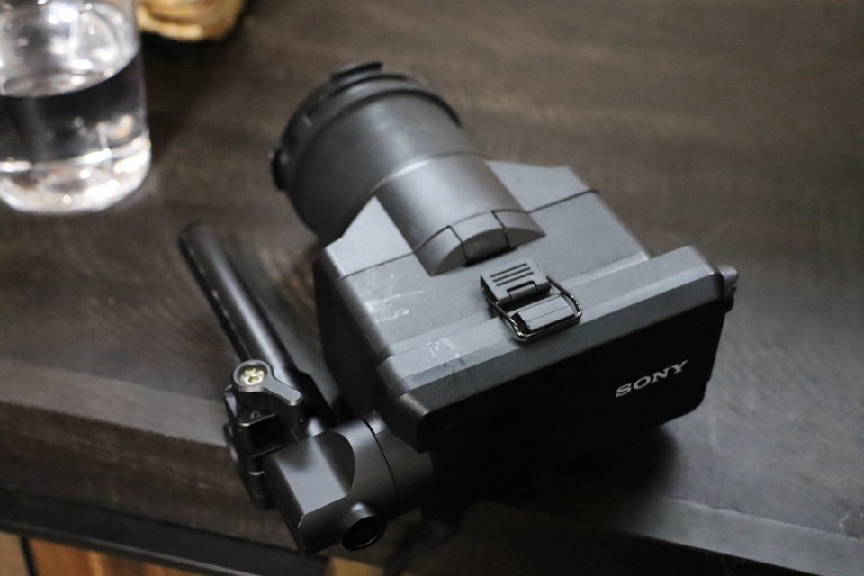 Sony PXW-FS7 XDCAM super 35 camera system wlens & PL MOUNT- big extra ...