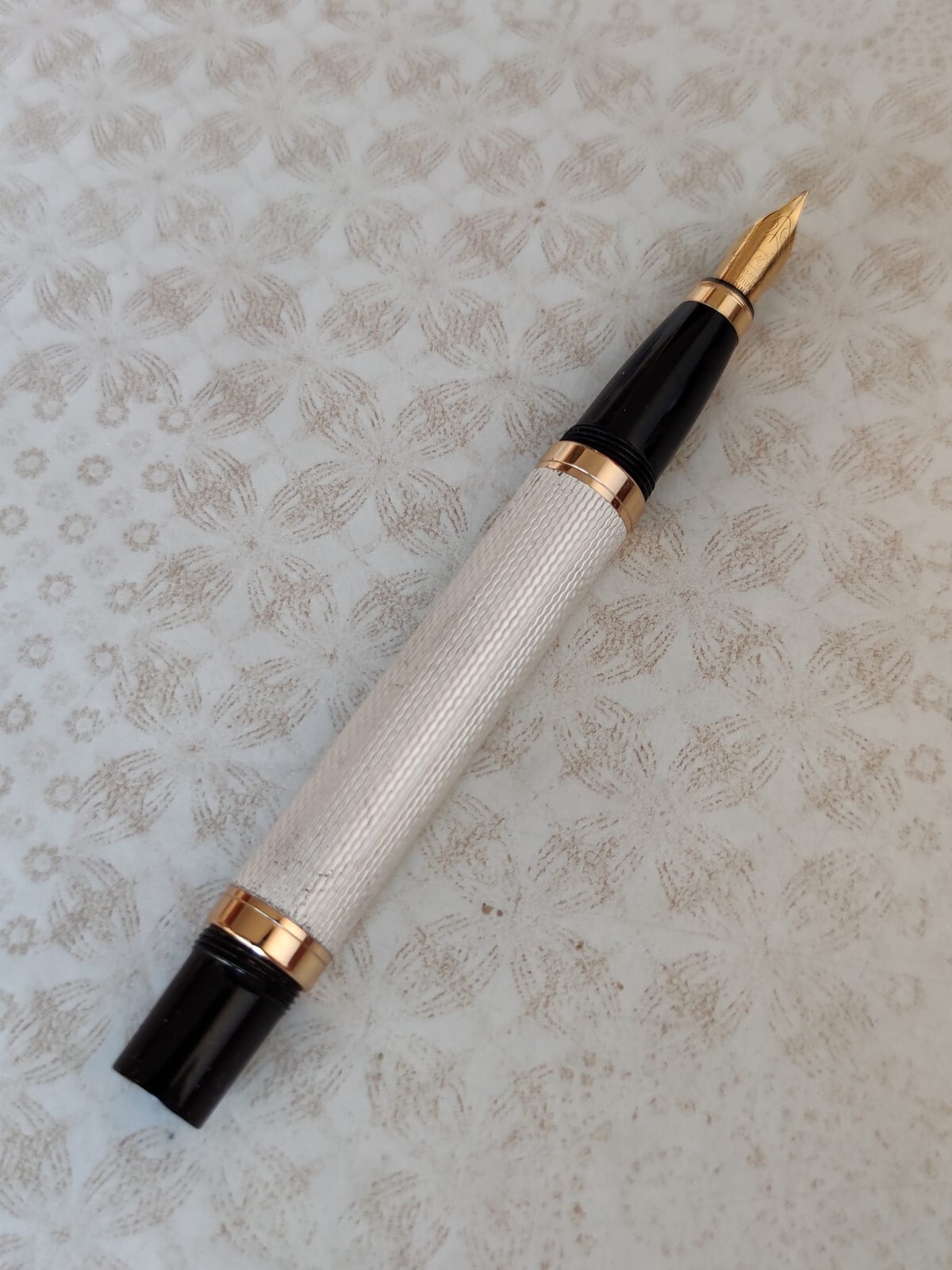 🔴Luxuriously made fountain pen SCHMIDT w/gold plated M nib - No cap🔴 | eBay