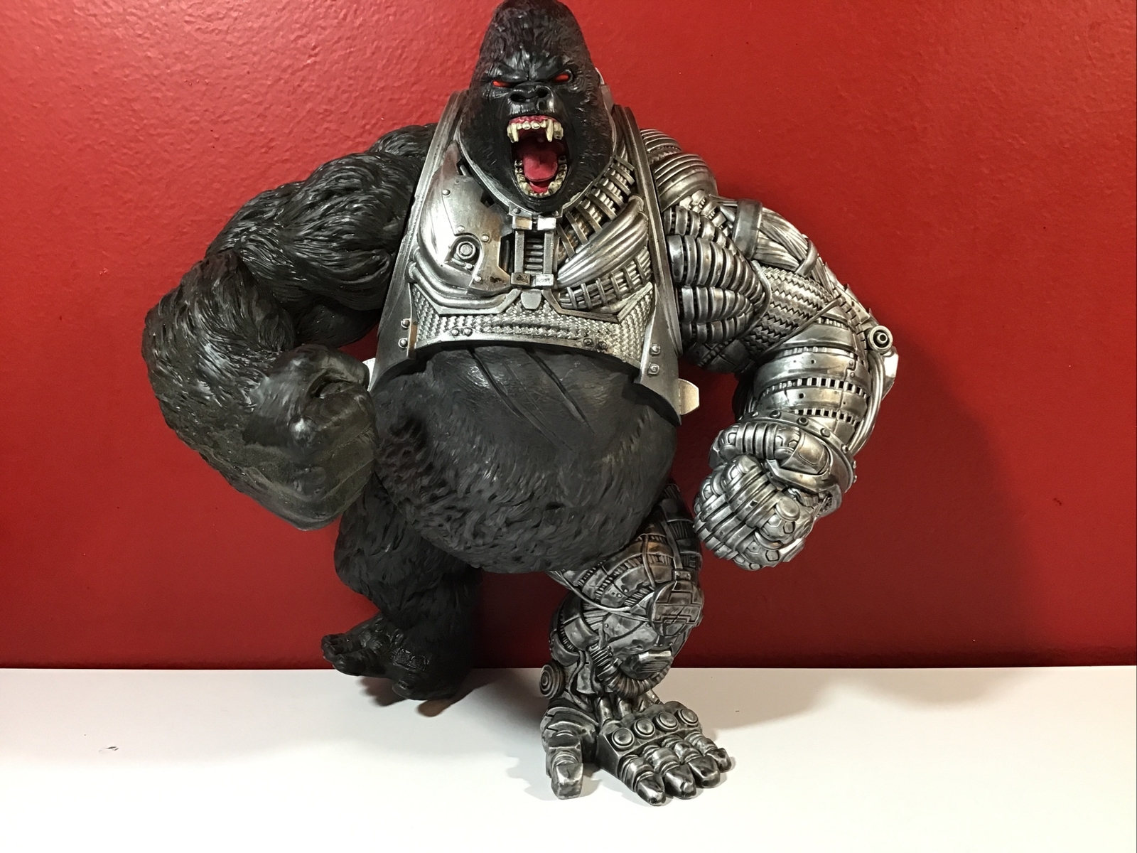 McFarlane Raw10 Cy-Gor Cybernetic King Kong Gorilla Cyborg Action ...