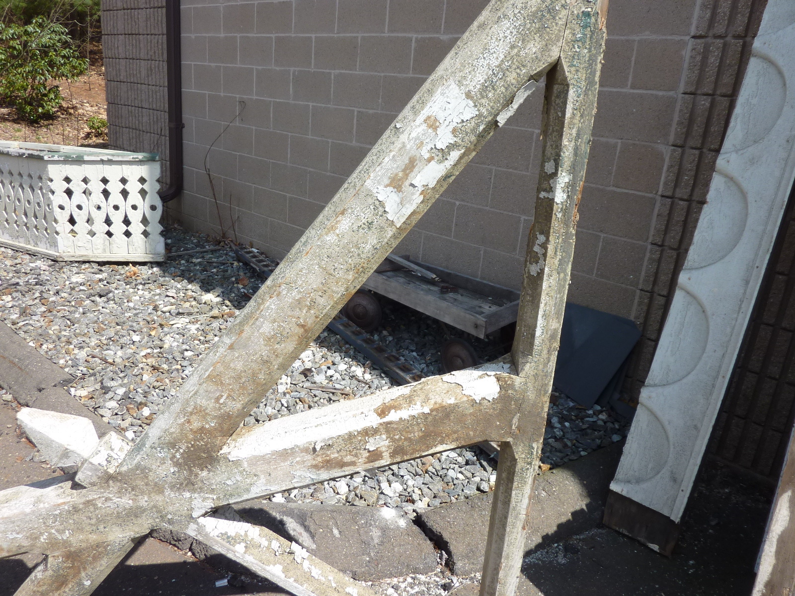 LARGE single railroad station DEPOT CORBEL bracket brace 94 x 63 x 3.75 ...