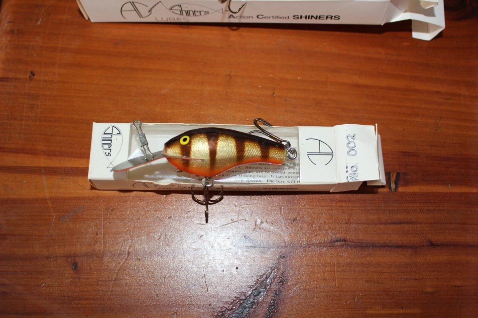 NEW AC SHINER #002 Deep Diver Metal Lip Crankbait NIB Scarce Lure! AC ...
