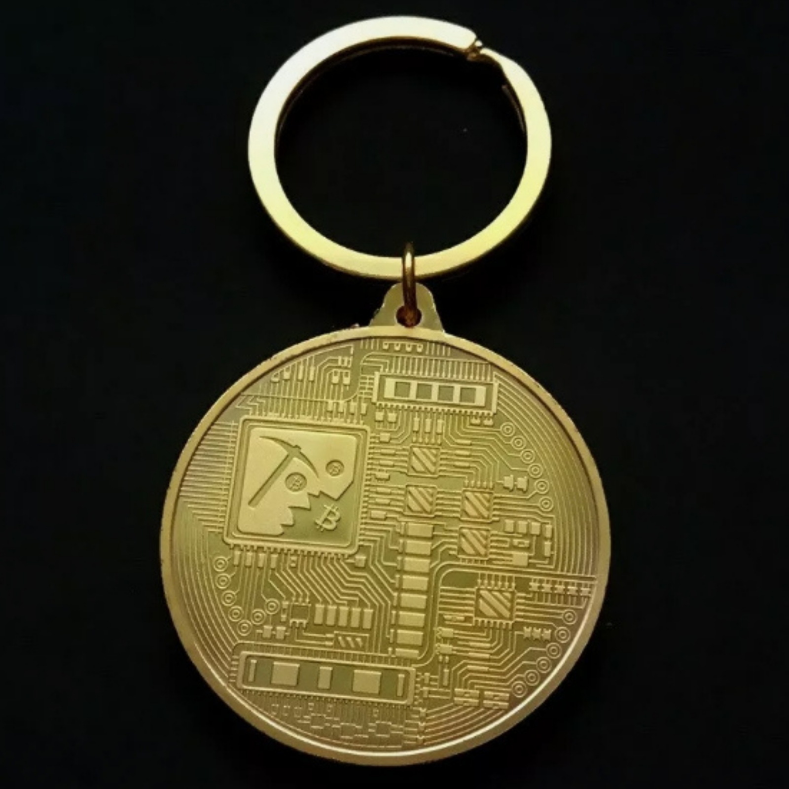 2021 Newest Bitcoin Keychain Cryptocurrency Pendant women and men ...
