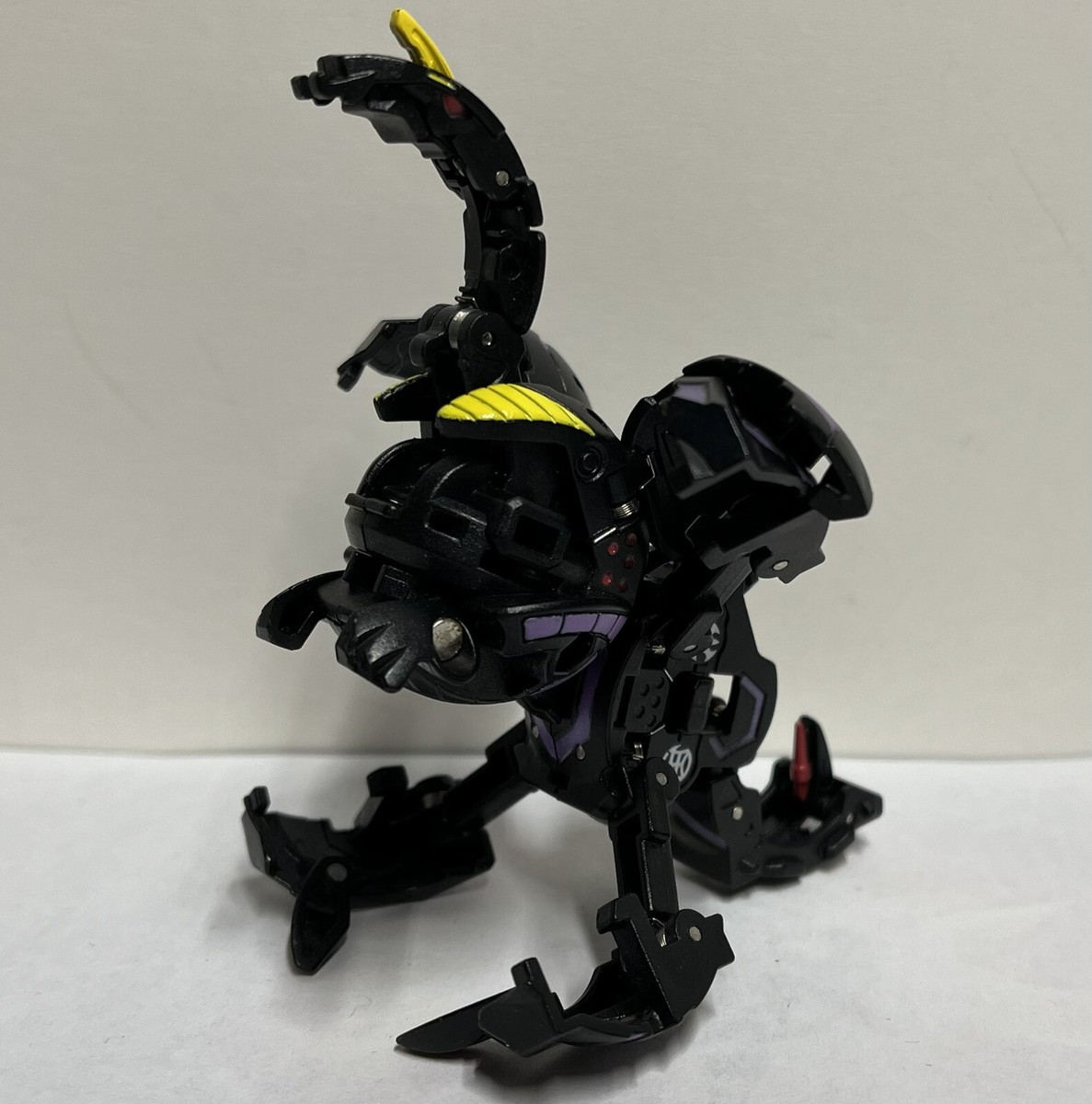 Darkus Helios Bakugan Genuine Bakugan Model Transformation Toy MK2
