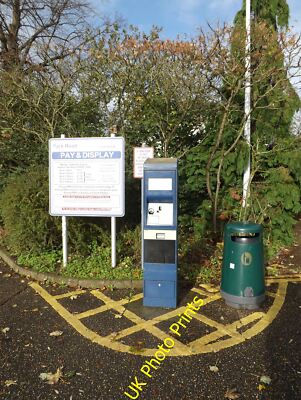 Photo 12x8 Park Road Car park Parking Machine & sign Diss In Park Road ...