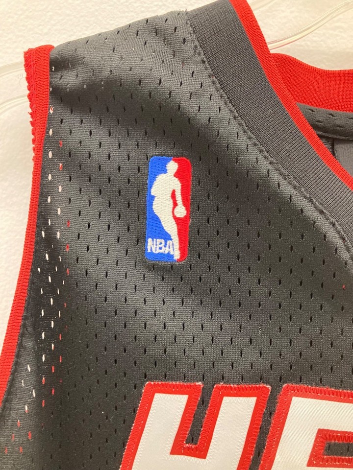 Adidas Miami Heat Dwayne Wade Jersey Boys Size L | eBay