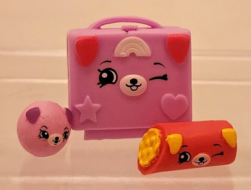 Shopkins HappyPlaces Special Delivery Hungry Puppy Cafeteria Petkins ...