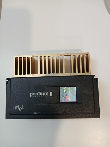 PENTIUM II PROCESSOR 300 MHz / 512KB of L2 CACHE | eBay