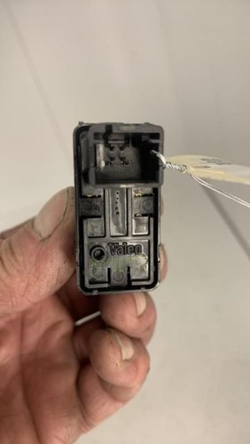 Interrupteur de leve vitre avant gauche CITROEN BERLINGO 2 PHASE 1 ...