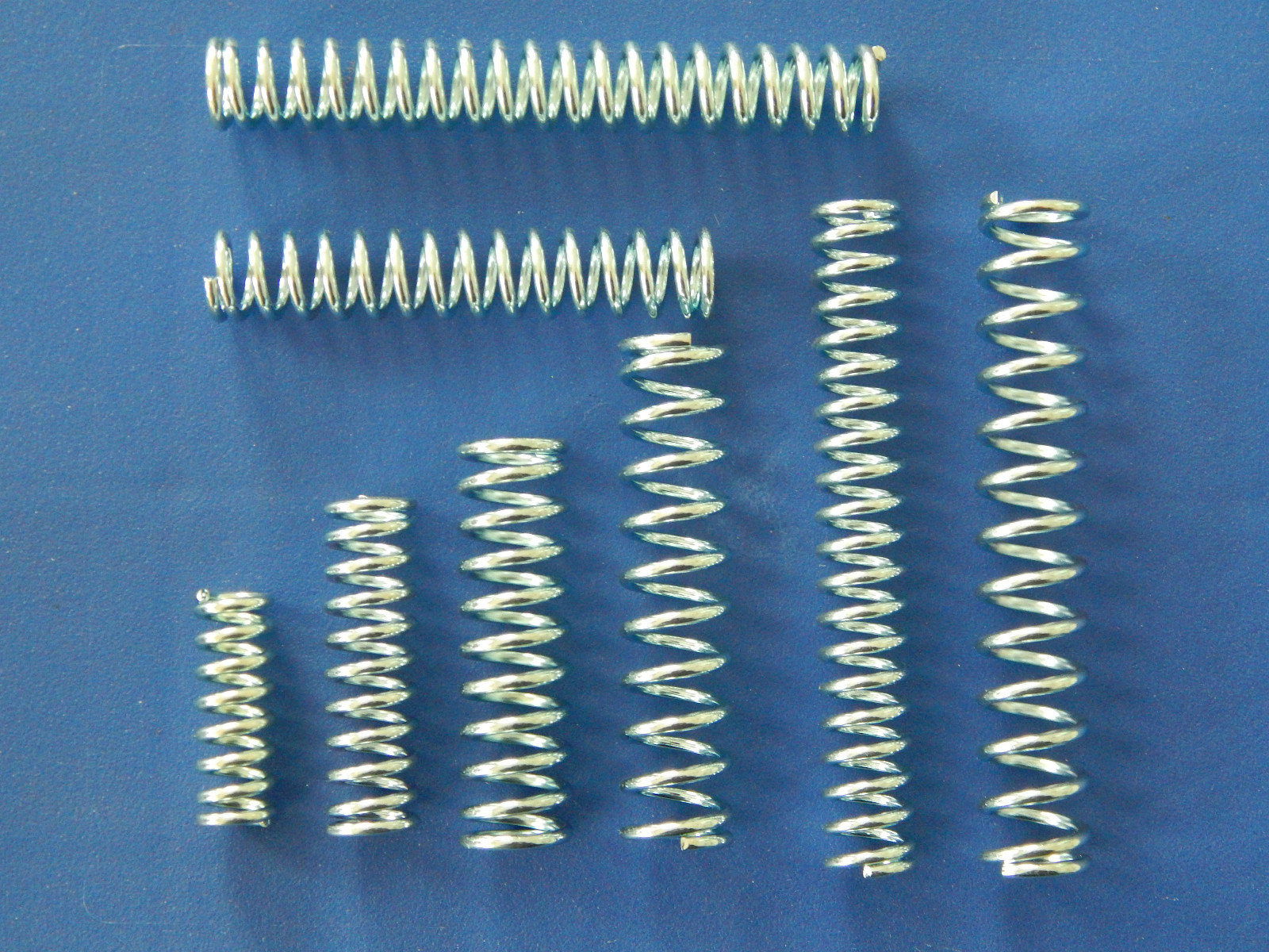 Druckfedern, Stahlfeder, Feder, Rückstellfeder, Federstahl nach Auswahl ...