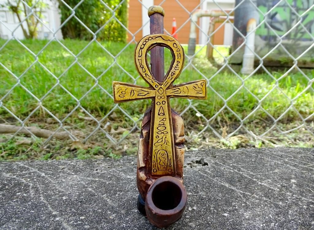 Acient Egyptians Smoking