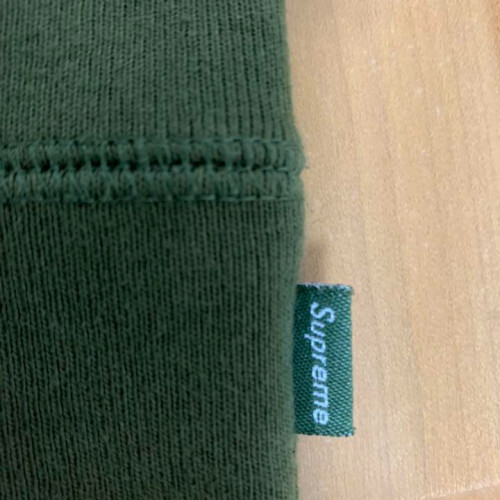 Supreme × FUTURA Logo Pullover Sweat Hoodie Olive / Size S Supreme × FUTURA Logo Pullover Sweat Hoodie Olive / Size S