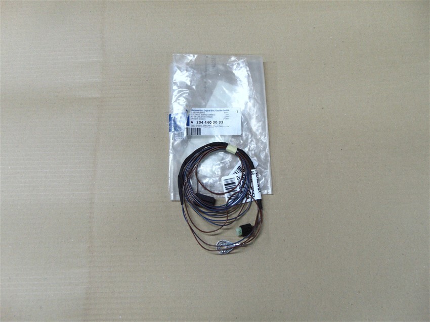 MERCEDES-BENZ+C+W204+ENGINE+HOOD+CONTACT+SWITCH+HARNESS+A2044403033 ...