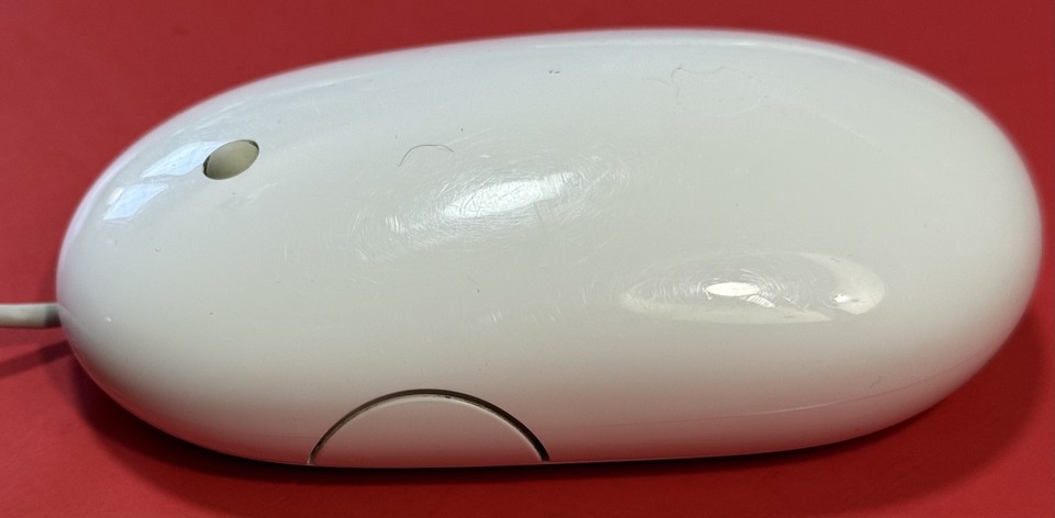 Beautiful Apple A1152 MB112LL/B Wired Apple Mouse Fully Tested Works ...