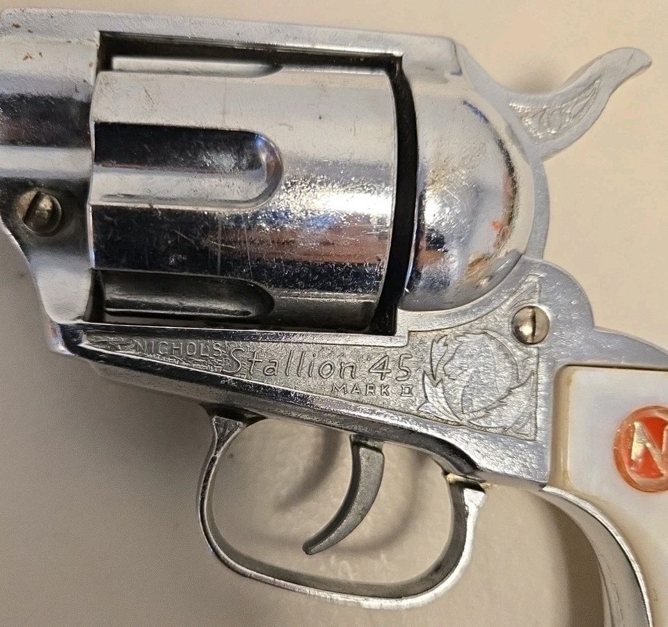 VINTAGE NICHOLS STALLION 45 MARK II CAP GUN | eBay