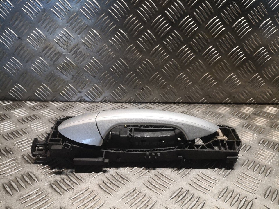 MERCEDES-BENZ Classe C W204 Arrière Porte Gauche Extérieur Poignée ...