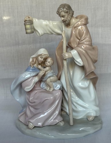 The Valencia Collection Porcelain Holy Family Nativity Figurine by ...