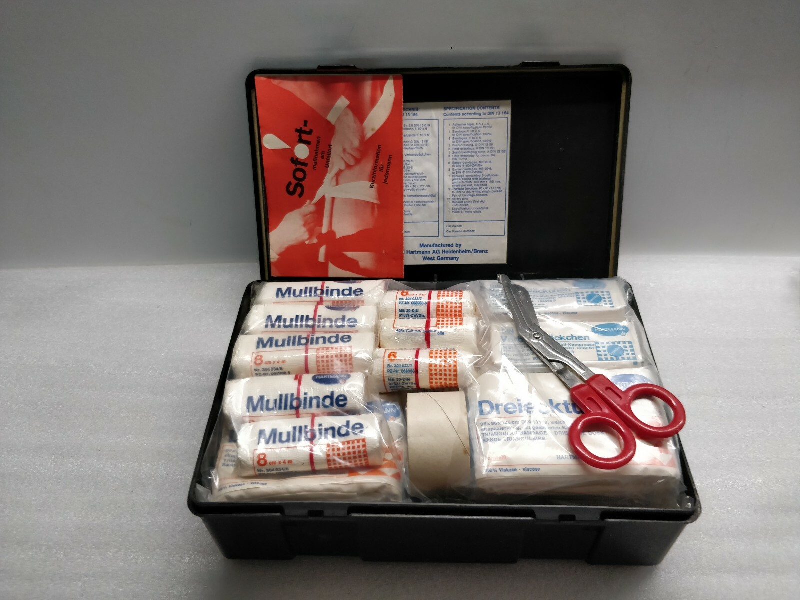 1978 MERCEDES R107 SL W123 W108 109 111 FIRST AID KIT HARTMANN B DIN ...