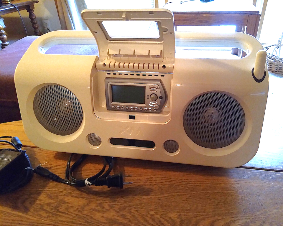 XM Audio Sirius Satellite Radio Boom Box F5X007 With X-PRESS EZ ...