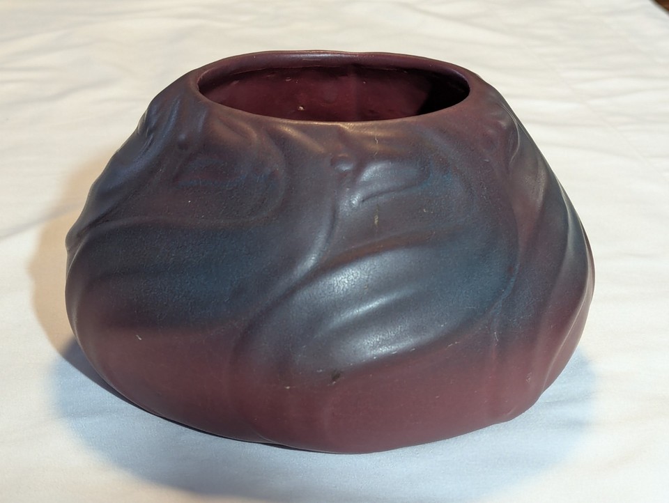 Early Van Briggle Arts & Crafts Pottery 7½" Tulip Bowl - Blue Mulberry ...
