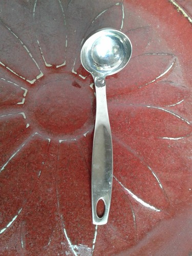 18/8 Stainless Steel Heavy Duty Deep serving soup spoon. 8 1/2 " long ...