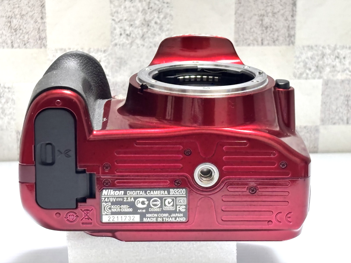 Nikon D3200 Red Camera