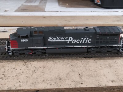 Scale Trains HO Scale GE C44-9W - Southern Pacific (SP) | eBay