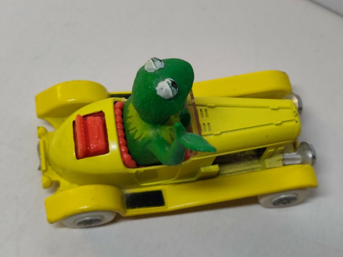 Coche De Kermit