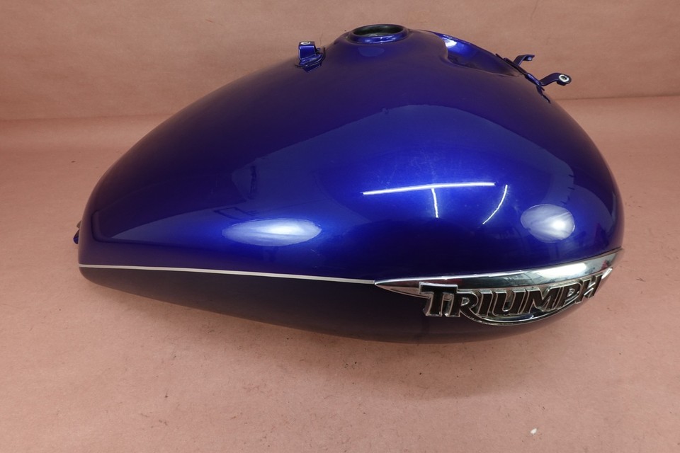 2006-2015 Triumph America Gas Tank Fuel Cell Petrol Reservoir | eBay