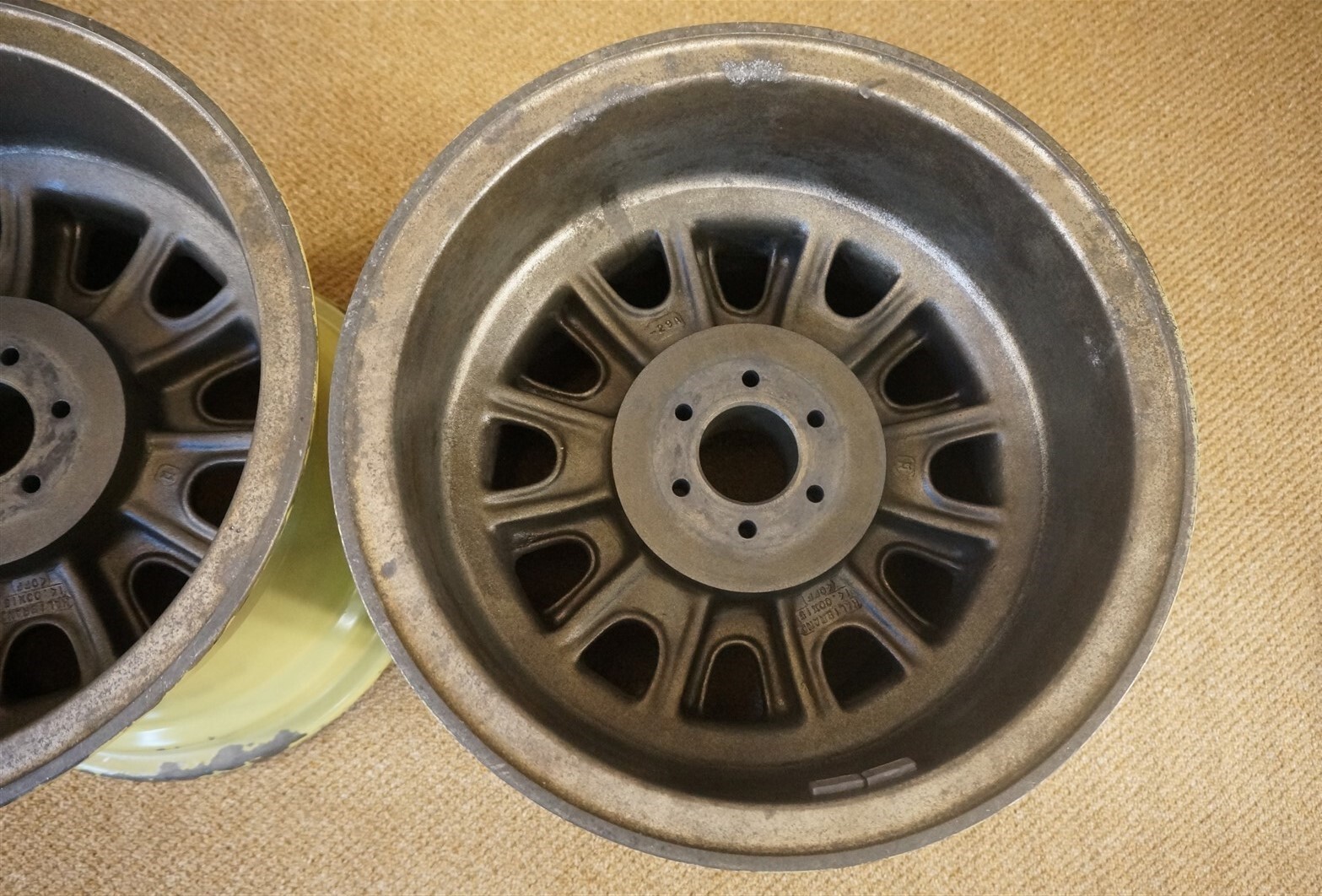 Halibrand 15 x 14 Magnesium Wheels Pin Drive Drive 6 on 3.5 | eBay