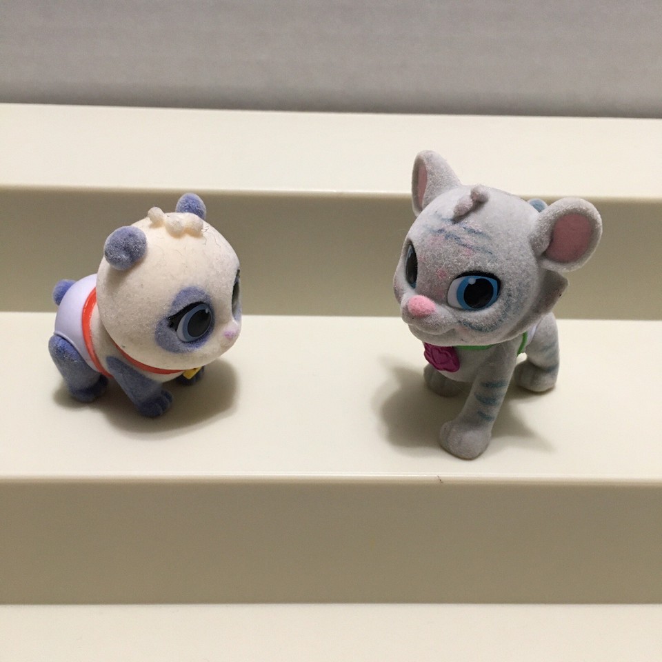 Disney JR. T.O.T.S. tots mini animal figure 9 Piece Lot with Pool and ...