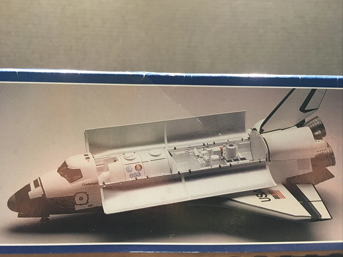 Space Shuttle Model Large