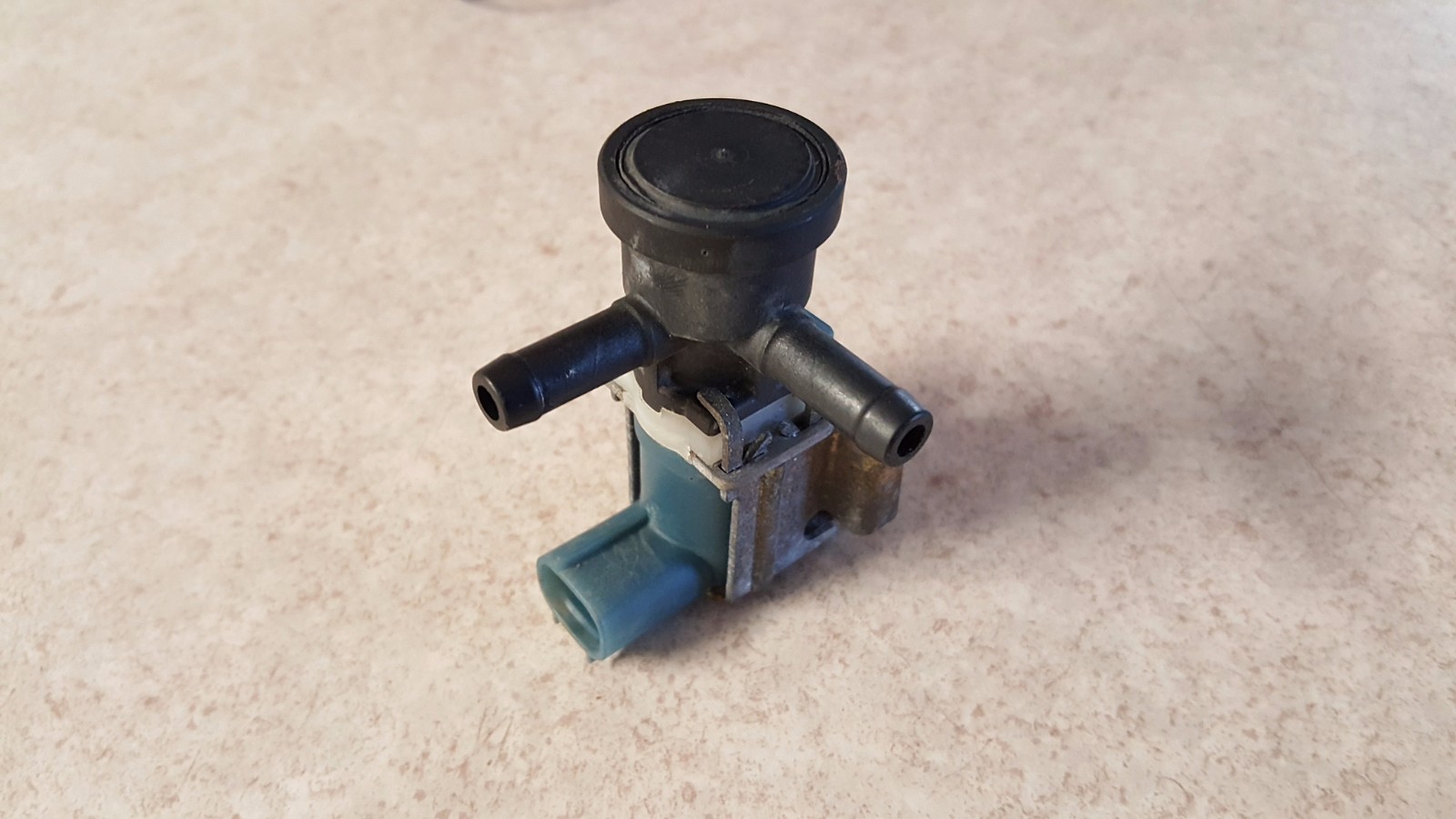 TOYOTA corolla matrix valve vacuum switching 90080-91211 9008091211 OEM ...