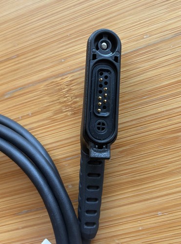 PMKN4265 Motorola OEM Programming Data Cable for MOTOTRBO R7 ION APX ...