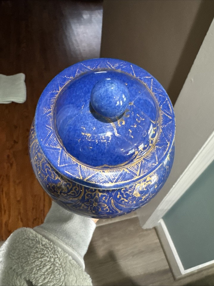 Rare Antique Chinese Powder Blue Gilt Porcelain Temple Vase Jar & Cover ...