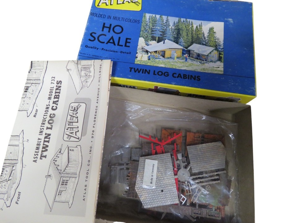 Vintage HO Scale Structure Lot – Atlas, Plasticville, IHC, Tru-Scale ...