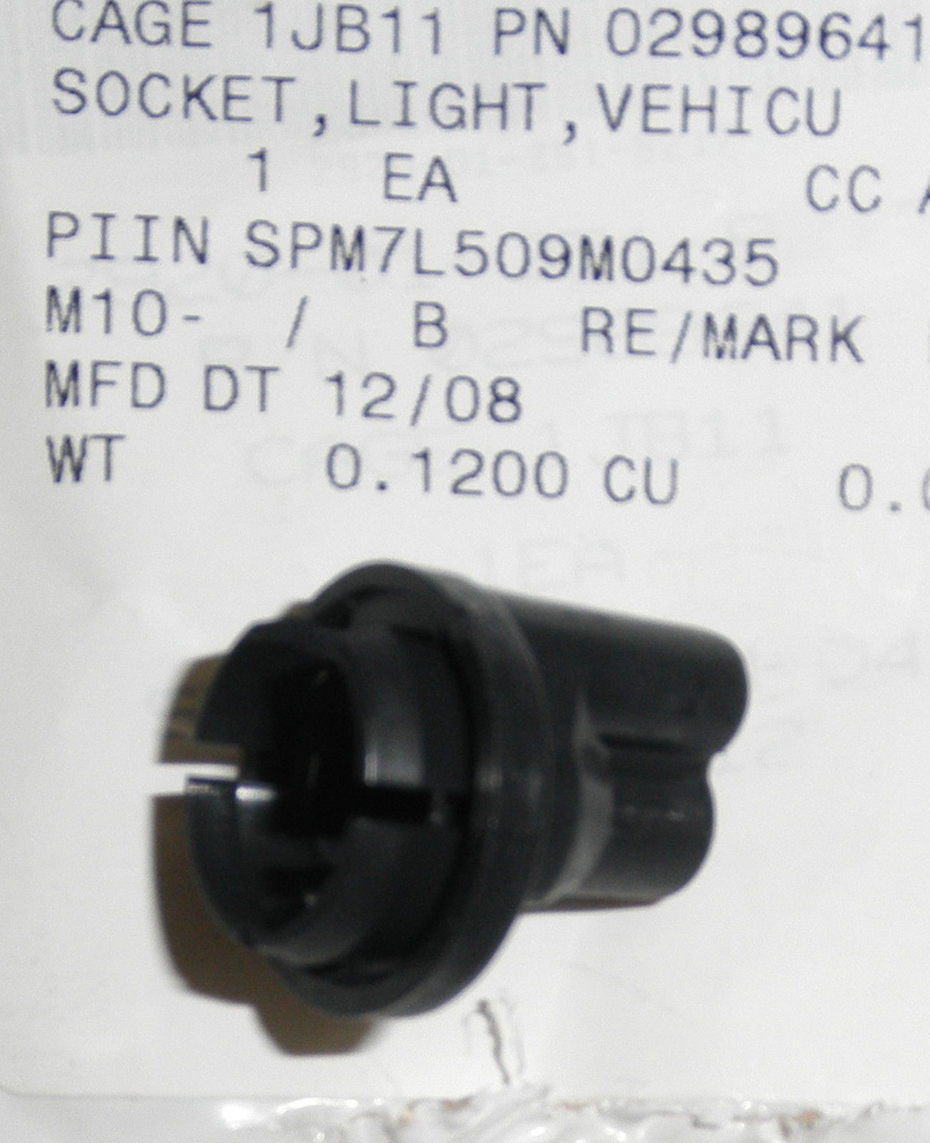 Arrow Electronics Light Socket Plastic 02989641 M1070 6220-01-351-8217 ...