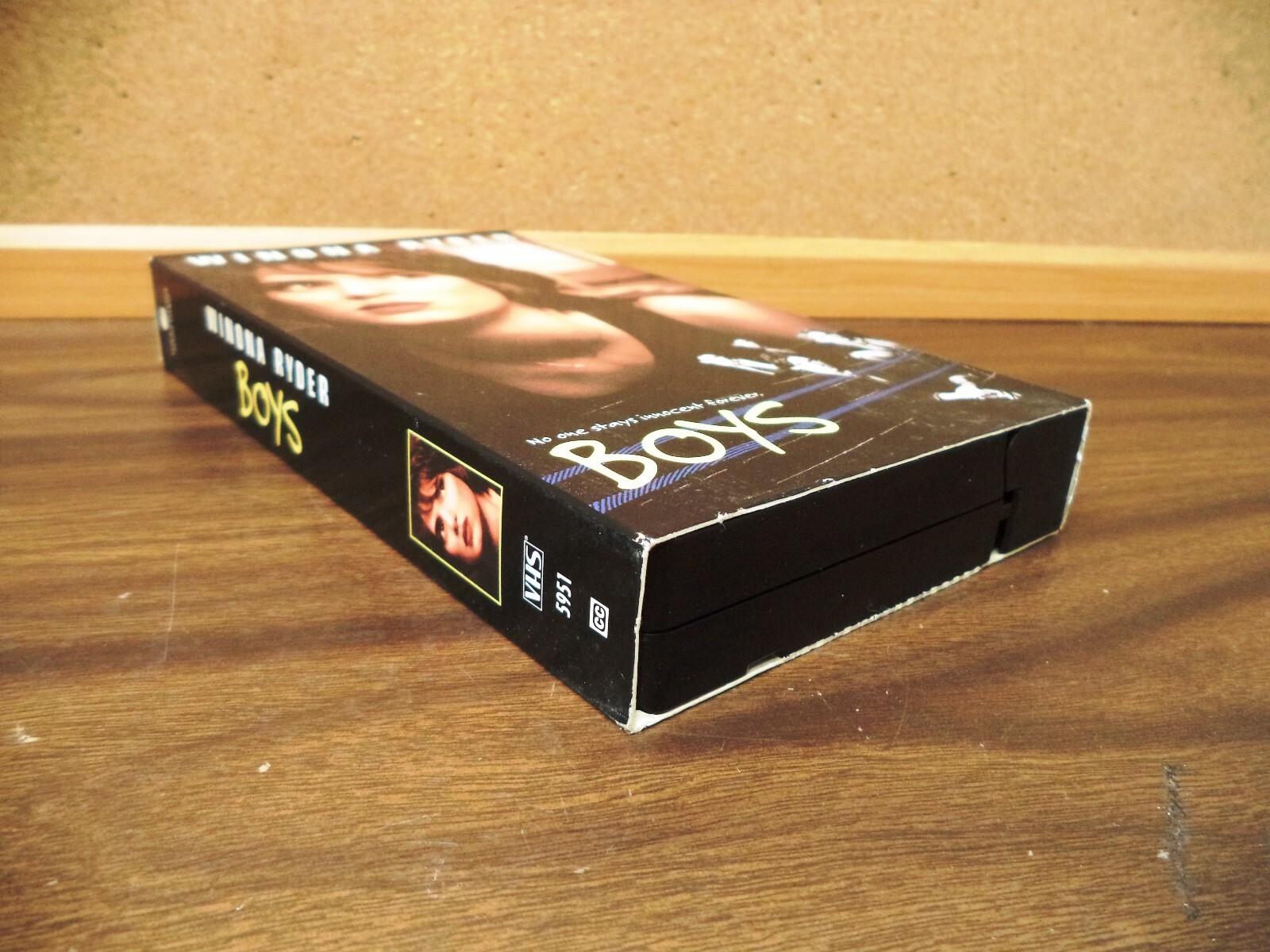 Boys (VHS 96) Winona Ryder, Lukas Haas, John Reilly, James Legros ...
