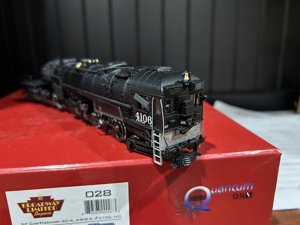 HO Scale Broadway Limited Southern Pacific SP AC4 Cab Forward DCC/Sound ...