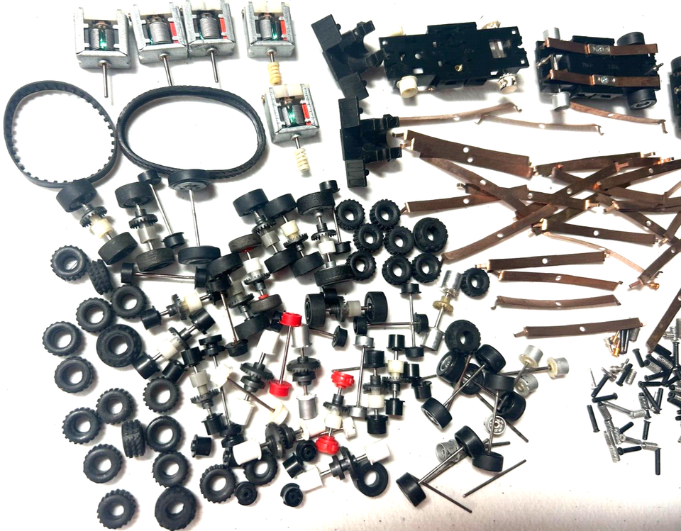 VERY LARGE LOT OF VINTAGE H-O SCALE SLOT CAR PARTS FOR TYCO SLOT CARS ...