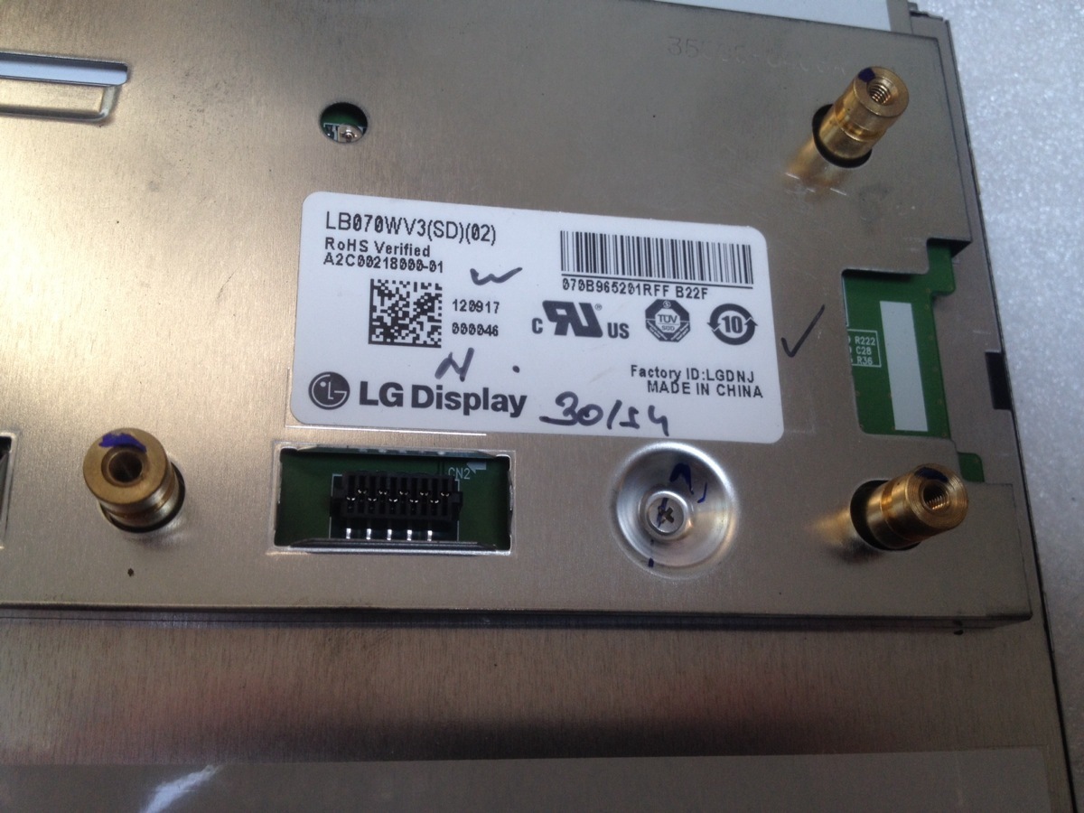 LG 7" LCD SCREEN DISPLAY LB070WV3 SD GPS SAT NAV OEM MERCEDES W172 W212 ...