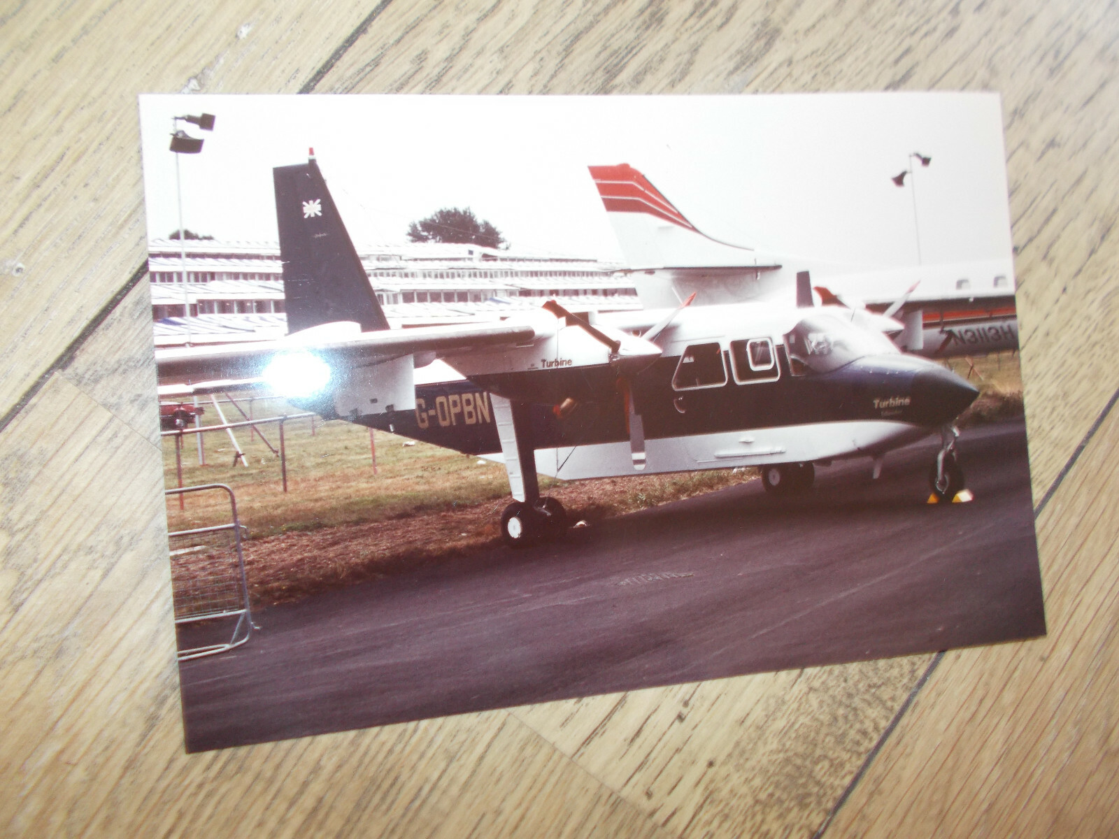 Britten-Norman BN2-Islander/Defender-Lot de 18 photos-Collection. | eBay