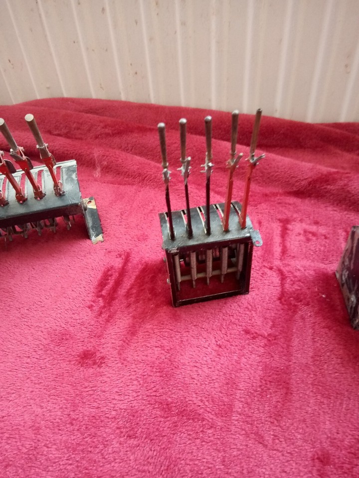 Model Railway Signal lever frames suitable for OO to Gauge 3 | eBay
