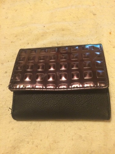 Mundi Small Black Wallet NWOT | eBay